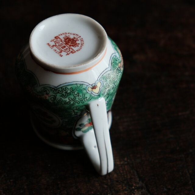 【特価¥3500→¥2500】草花や果実 中国廣州 色絵金彩ミルクピッチャー チャイナレトロ シノワズリ インテリア 茶器 | iichi 日々の暮らしを心地よくするハンドメイドやアンティーク ...