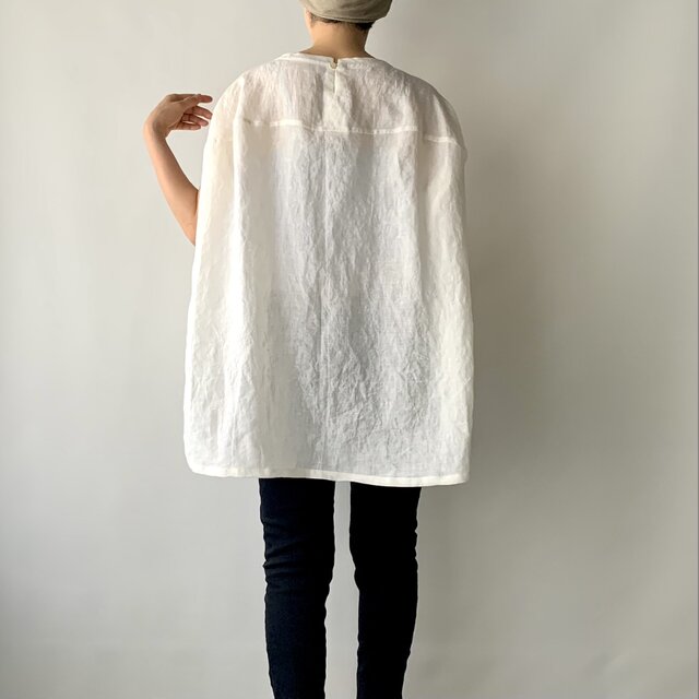 「Y様ご予約分」リネンふんわりプルオーバーブラウス オフホワイト | iichi 日々の暮らしを心地よくするハンドメイドやアンティークのマーケットプレイス