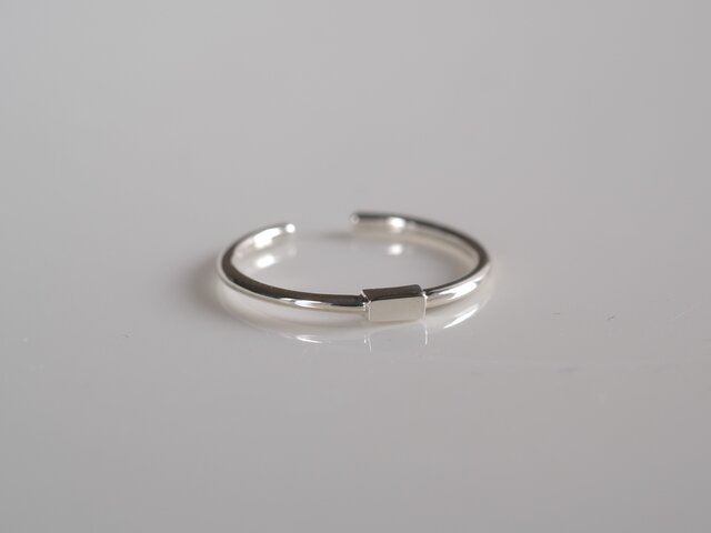 New! Tiny kassa ring シルバーリング | iichi 日々の暮らしを心地よくするハンドメイドやアンティークのマーケットプレイス