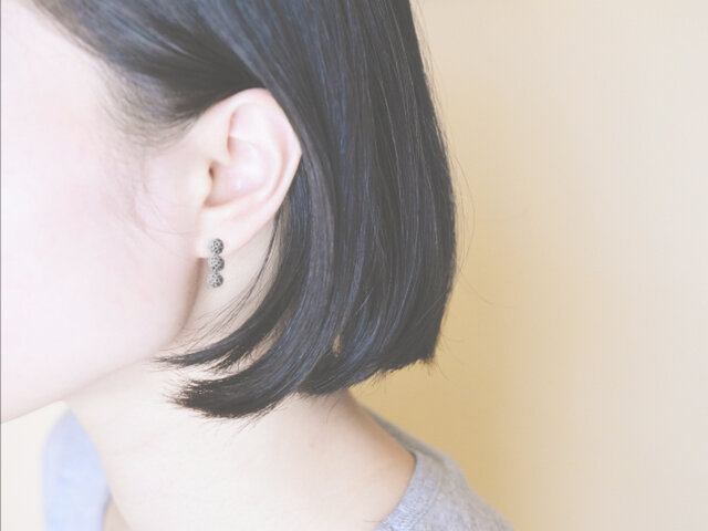 peppers ピアス | iichi 日々の暮らしを心地よくするハンドメイドやアンティークのマーケットプレイス