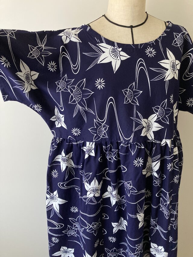 浴衣のゆったりワンピース 桔梗 | iichi 日々の暮らしを心地よくするハンドメイドやアンティークのマーケットプレイス