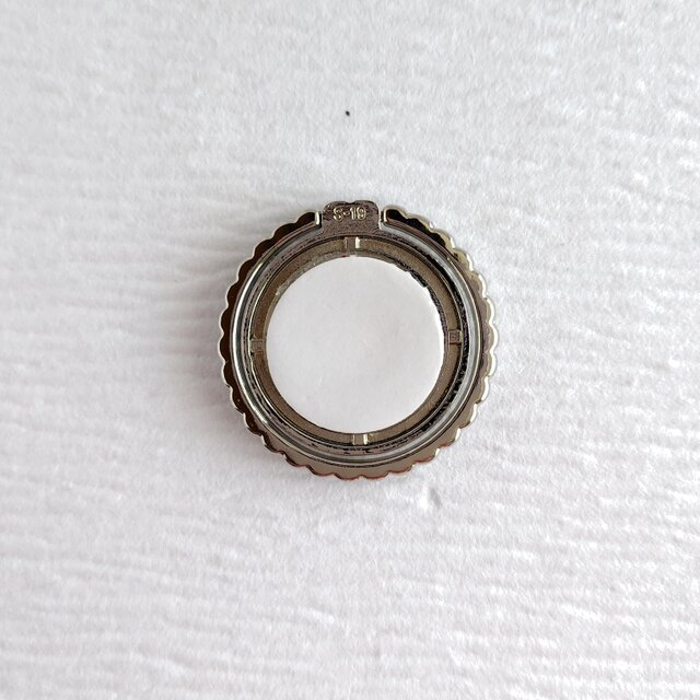 ピンク色の朝顔＊手描きレジンのスマホリング | iichi 日々の暮らしを心地よくするハンドメイドやアンティークのマーケットプレイス