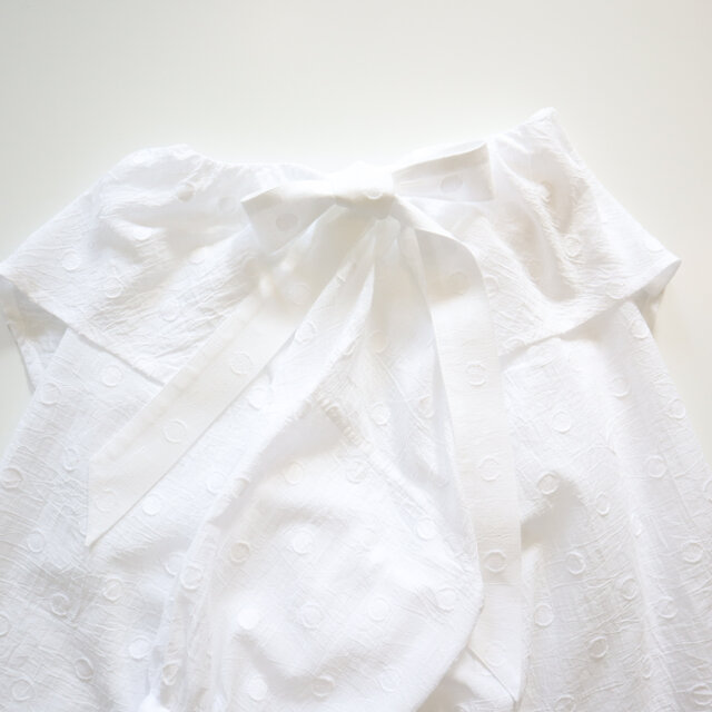 asymmetric big collar blouse (white dot) | iichi 日々の暮らしを心地よくするハンドメイドやアンティークのマーケットプレイス
