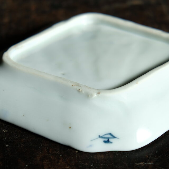 【サマー特価¥1000→¥500】お刺身を乗せたくなる 山水風景図 瀬戸焼 染付菱形皿 骨董・antique 大正〜昭和初期 | iichi 日々の暮らしを心地よくするハンドメイドや ...