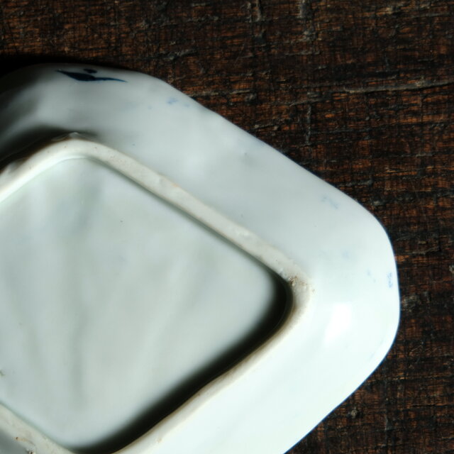 【サマー特価¥1000→¥500】お刺身を乗せたくなる 山水風景図 瀬戸焼 染付菱形皿 骨董・antique 大正〜昭和初期 | iichi 日々の暮らしを心地よくするハンドメイドや ...