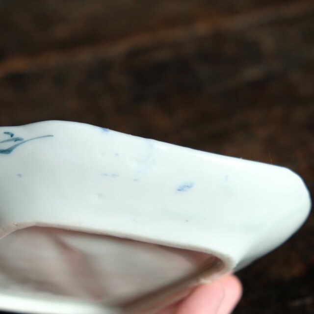 【サマー特価¥1000→¥500】お刺身を乗せたくなる 山水風景図 瀬戸焼 染付菱形皿 骨董・antique 大正〜昭和初期 | iichi 日々の暮らしを心地よくするハンドメイドや ...