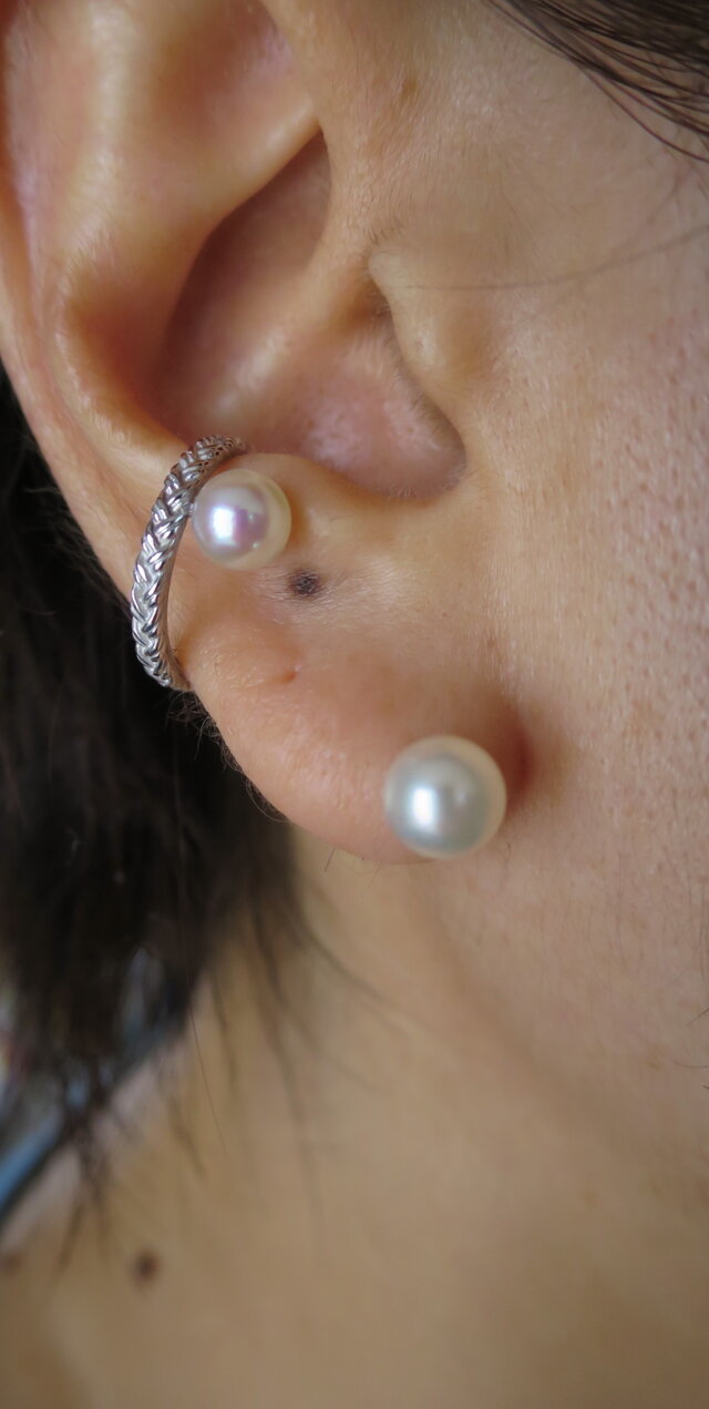SV Akoya pearl braids Ear cuff 2 | iichi 日々の暮らしを心地よくするハンドメイドやアンティークのマーケットプレイス