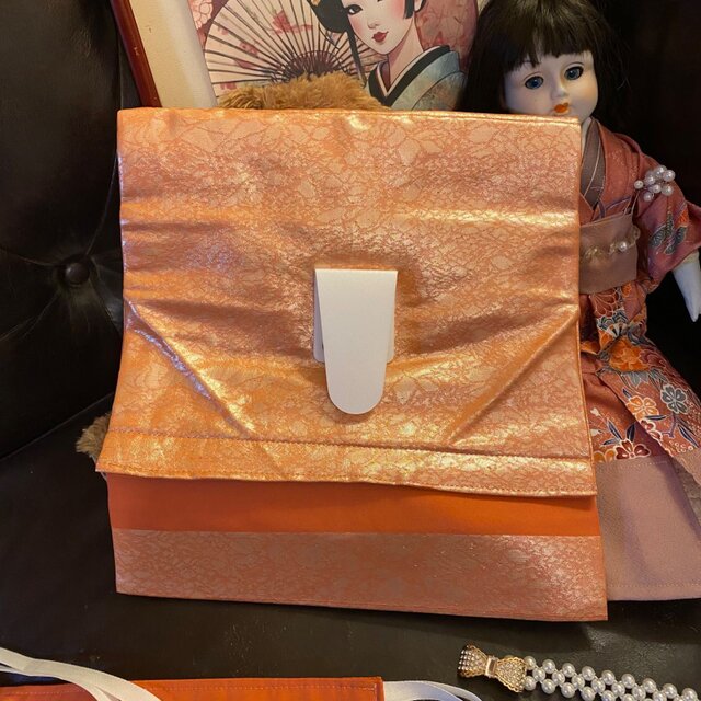 和洋折衷 2部式 作り帯 名古屋帯 リメイク ハンドメイド 栃乙女を練り込んだアプリコット 2B-37 | iichi 日々の暮らしを心地よくするハンドメイドやアンティークのマーケットプレイス