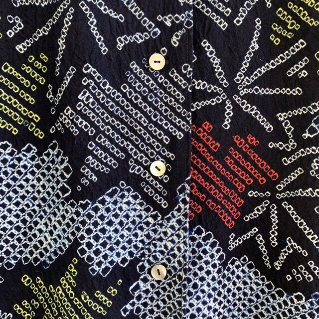 絞り浴衣アロハシャツ MLサイズ | iichi 日々の暮らしを心地よくするハンドメイドやアンティークのマーケットプレイス