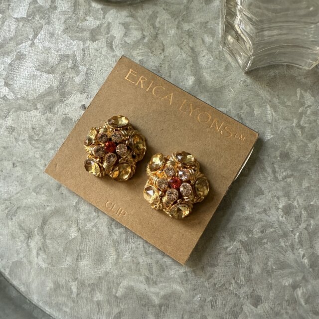 Y1174-【ERICA LYONS】 ヴィンテージイヤリング 1980s Pink Amber Beaded Floral | iichi 日々の暮らしを心地よくするハンドメイドや ...