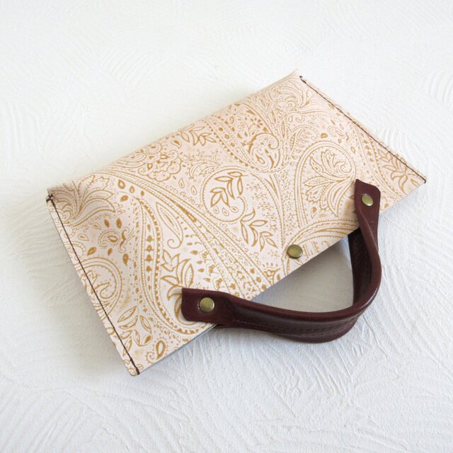 小さくお出掛け♪《牛革》ミニマルトート・ブラウン系・ペイズリー柄・073 | iichi 日々の暮らしを心地よくするハンドメイドやアンティークのマーケットプレイス