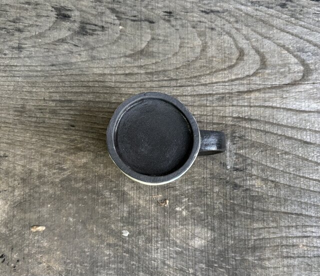 化粧掻き落とし文様 マグカップ169 | iichi 日々の暮らしを心地よくするハンドメイドやアンティークのマーケットプレイス