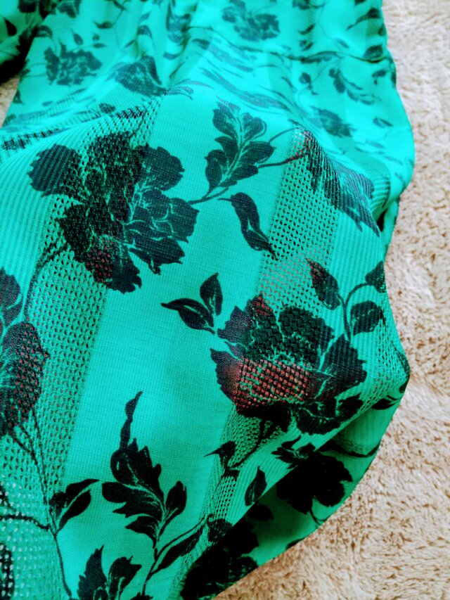 お盆セール！上質コットングリーンフワラー柄のガウチョ | iichi 日々の暮らしを心地よくするハンドメイドやアンティークのマーケットプレイス