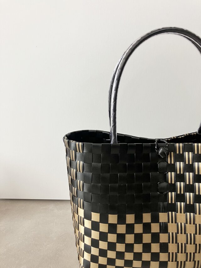 ブラック/ゴールド ツートンカラー(Mサイズ) | iichi 日々の暮らしを心地よくするハンドメイドやアンティークのマーケットプレイス