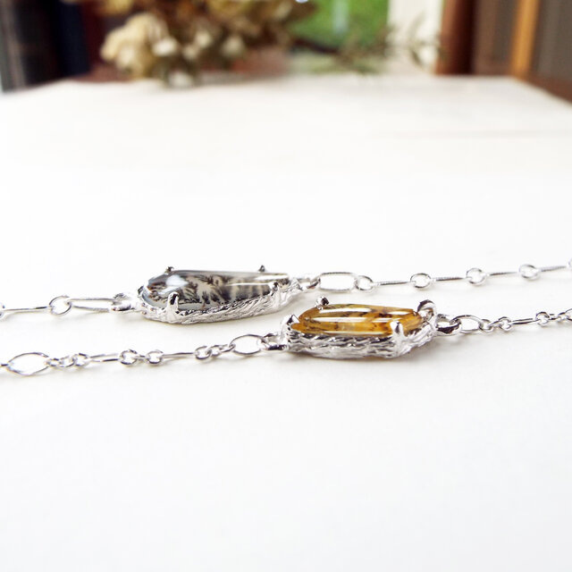 【一点物】デンドリティックアゲートのブレスレット（草叢No,02） | iichi 日々の暮らしを心地よくするハンドメイドやアンティークのマーケットプレイス