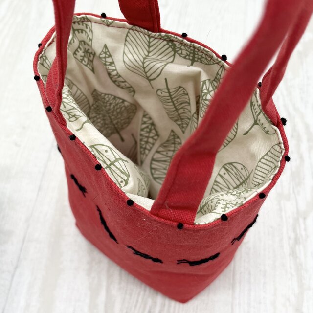 カフェバッグ アリ | iichi 日々の暮らしを心地よくするハンドメイドやアンティークのマーケットプレイス