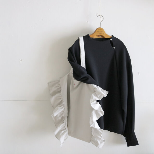 くたくたバッグ/コットンリネン ライトグレー | iichi 日々の暮らしを心地よくするハンドメイドやアンティークのマーケットプレイス