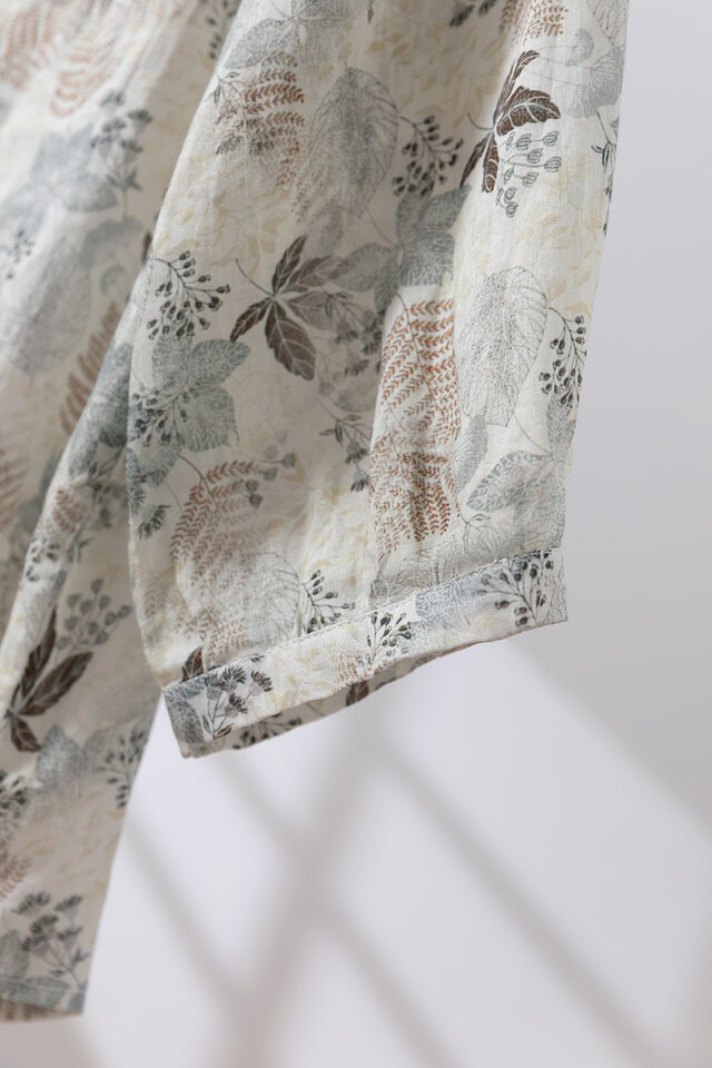 ★サンプルセール 1点のみ★麻100％ プリントシャツブラウス 7分袖（02）L | iichi 日々の暮らしを心地よくするハンドメイドやアンティークのマーケットプレイス