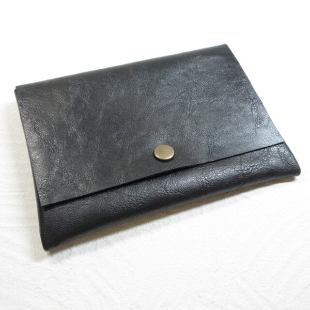 B7サイズ対応・パスポートケース・ゴートスキン・シワ加工ブラック・カードポケット付き・0168 | iichi 日々の暮らしを心地よくするハンドメイドやアンティークのマーケットプレイス