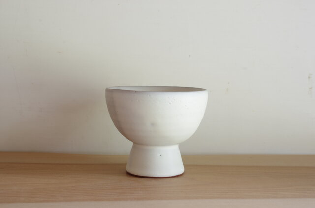 ティーカップ・丸・マット・白・layered | iichi 日々の暮らしを心地よくするハンドメイドやアンティークのマーケットプレイス