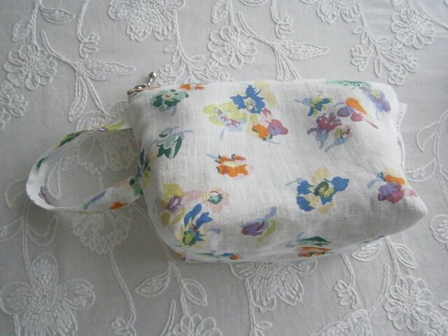 OrangeBrown×花 LinenBag＆pouch | iichi 日々の暮らしを心地よくするハンドメイドやアンティークのマーケットプレイス