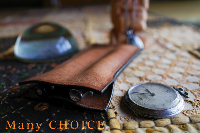 イタリアンレザー・革新のプエブロ・2本差しペンケース（ウォールナット） | iichi 日々の暮らしを心地よくするハンドメイドやアンティークのマーケットプレイス