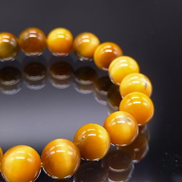 タイガーアイ 10mm (ゴールド・ブルーグレー)ブレスレット | iichi 日々の暮らしを心地よくするハンドメイドやアンティークのマーケットプレイス