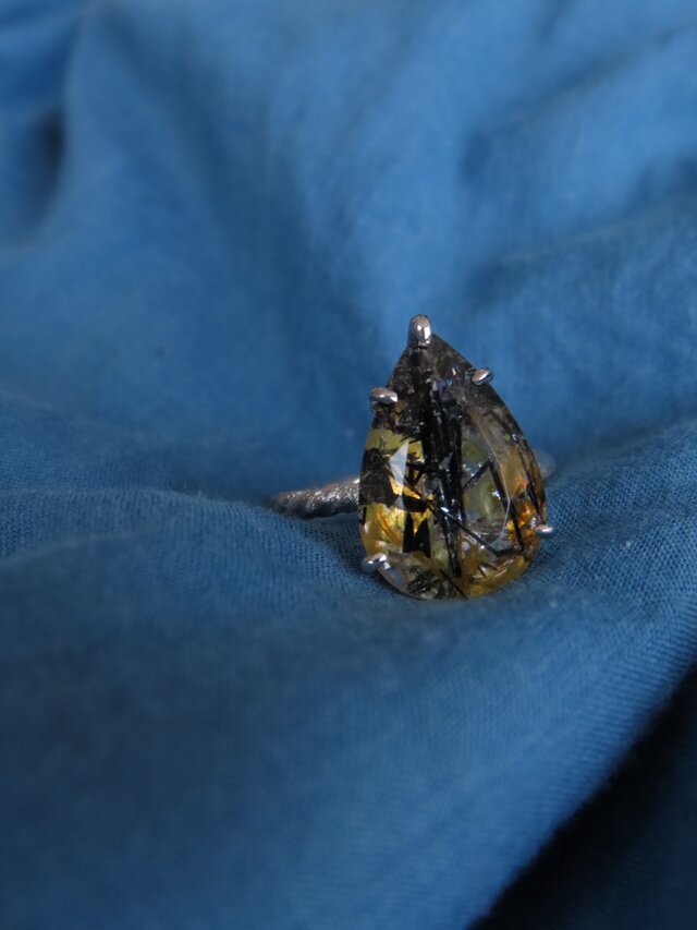 SV Black tourmaline Limonite in quartz Ring | iichi 日々の暮らしを心地よくするハンドメイドやアンティークのマーケットプレイス
