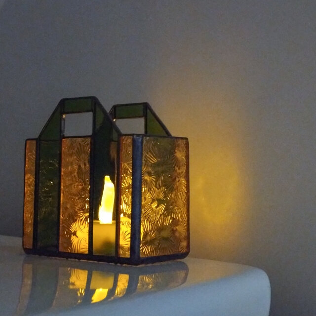 tote＊トートバッグ型ガラスケース | iichi 日々の暮らしを心地よくするハンドメイドやアンティークのマーケットプレイス