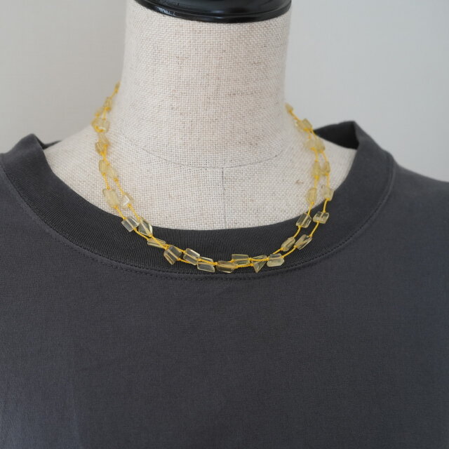 long necklace silk レモンクォーツ | iichi 日々の暮らしを心地よくするハンドメイドやアンティークのマーケットプレイス