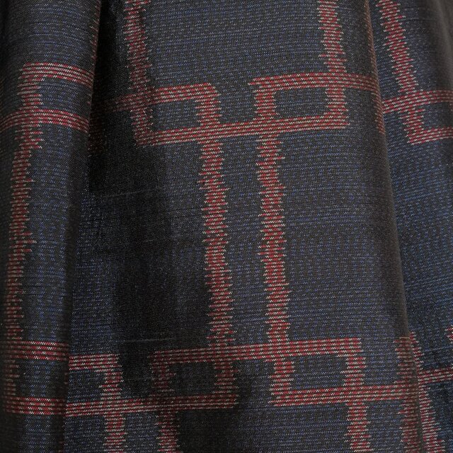 大島紬リメイク＊タックスカート | iichi 日々の暮らしを心地よくするハンドメイドやアンティークのマーケットプレイス