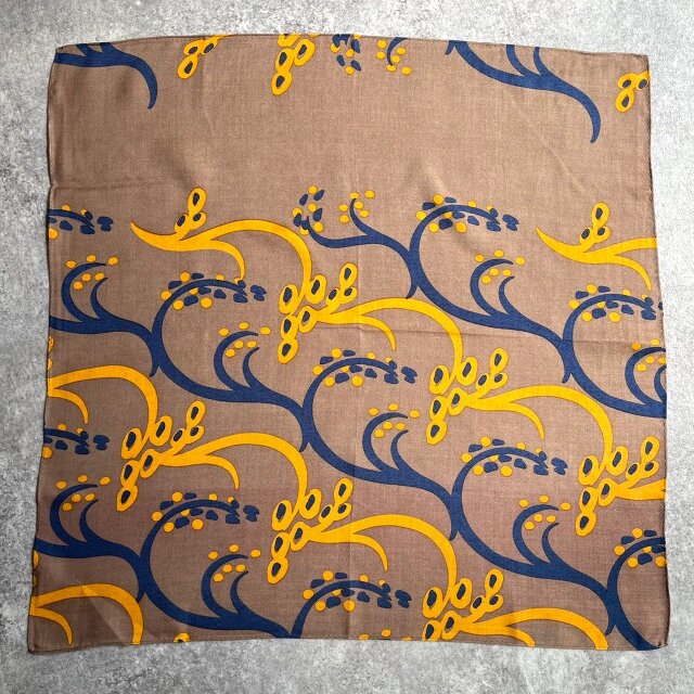 プチスカーフ「イネ」オイシイネ ！（シルク40%レーヨン60%） | iichi 日々の暮らしを心地よくするハンドメイドやアンティークのマーケットプレイス