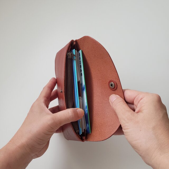 小さめな長財布 | iichi 日々の暮らしを心地よくするハンドメイドやアンティークのマーケットプレイス