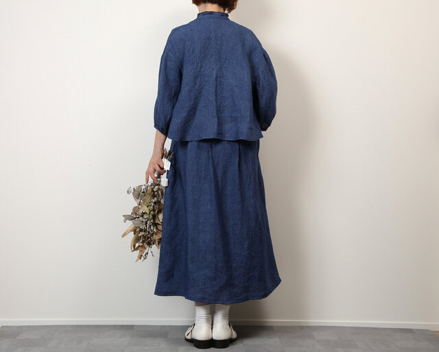 #517フリルブラウス(インディゴブルー) | iichi 日々の暮らしを心地よくするハンドメイドやアンティークのマーケットプレイス