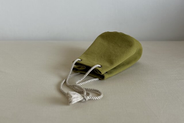 petit sac / applegreen | iichi 日々の暮らしを心地よくするハンドメイドやアンティークのマーケットプレイス