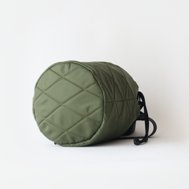 MA-1 キルティング 巾着ショルダーバッグ / カーキ | iichi 日々の暮らしを心地よくするハンドメイドやアンティークのマーケットプレイス