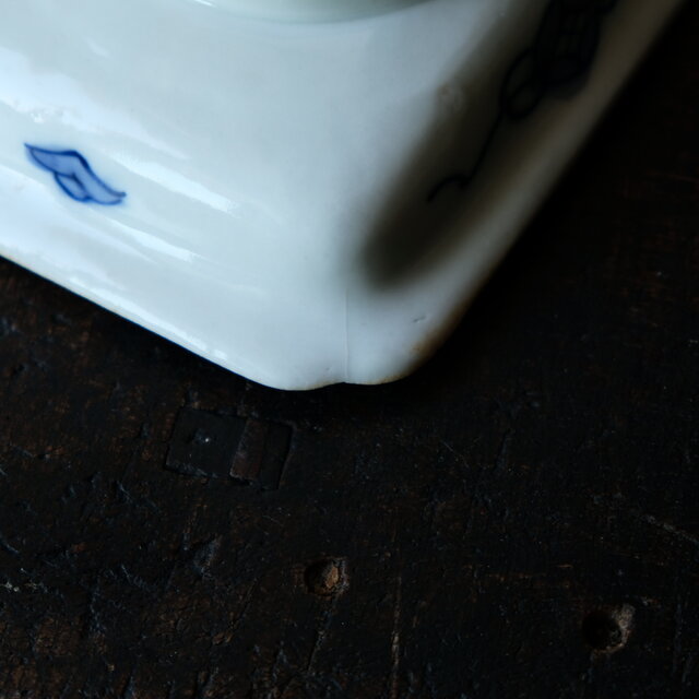 【サマー特価¥1000⇨¥500】跳ねる鯉 伊万里 錦手金彩長方皿 平皿 骨董・antiques 明治期 個体C 【傷有り】 | iichi 日々の暮らしを心地よくするハンドメイドや ...