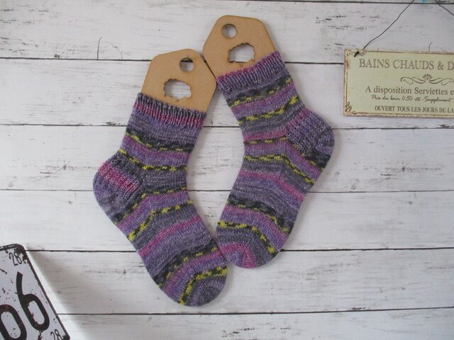 冷え取りソックス Opal Regenwald 11601 Schiffsmechanikerin | iichi 日々の暮らしを心地よくするハンドメイドやアンティークのマーケットプレイス