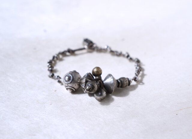 -Afgan old silver- braid bracelet | iichi 日々の暮らしを心地よくするハンドメイドやアンティークのマーケットプレイス