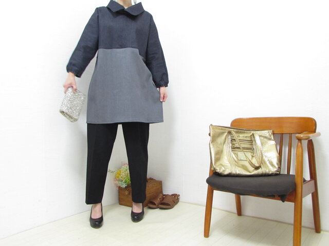 2792クラシックエレガンスの象徴: ネイビーグレーデニムブラウス | iichi 日々の暮らしを心地よくするハンドメイドやアンティークのマーケットプレイス