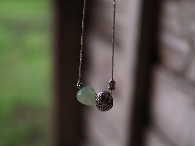 -Chalcedony- silver necklace | iichi 日々の暮らしを心地よくするハンドメイドやアンティークのマーケットプレイス