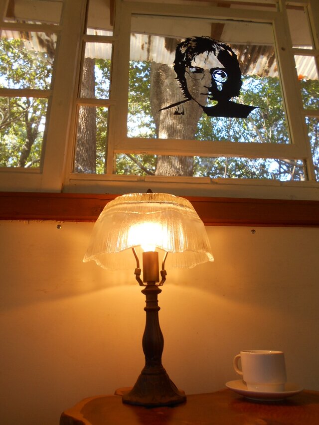 レトロランプ 09-01 | iichi 日々の暮らしを心地よくするハンドメイドやアンティークのマーケットプレイス