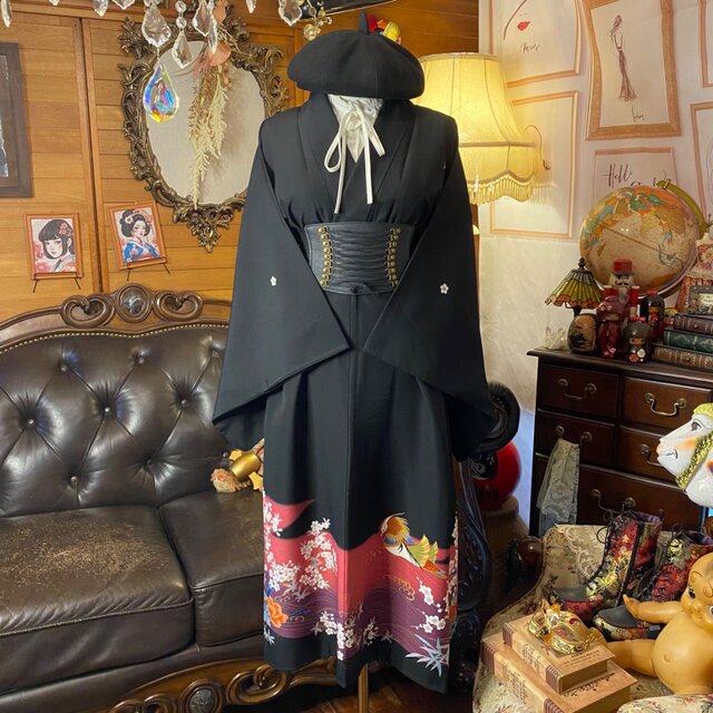 和洋折衷 黒留袖 着物 リメイク ワンピース ドレス 洗える 化繊 TKW-67 | iichi 日々の暮らしを心地よくするハンドメイドやアンティークのマーケットプレイス