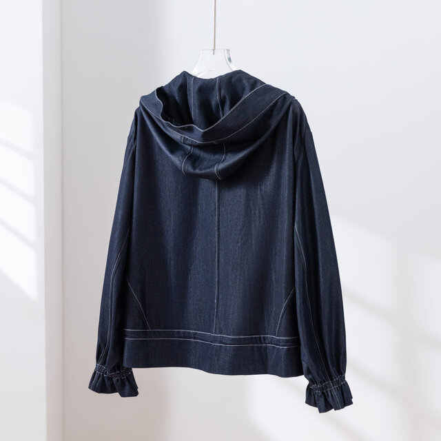 ★サンプルセール 1点のみ★帽子付きアウター ショートアウター ショートコート (C11) | iichi 日々の暮らしを心地よくするハンドメイドやアンティークのマーケットプレイス