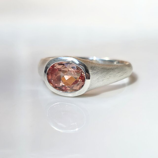 インペリアル トパーズ 1.62ct オーバルカット 印台 シルバーSV925リング | iichi 日々の暮らしを心地よくするハンドメイドやアンティークのマーケットプレイス