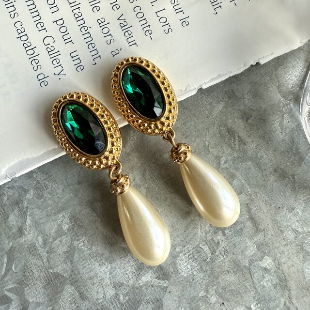 YSW3-【 SWAROVSKI 】スワロフスキー・ヴィンテージ Green Crystal Drop Faux Pearl | iichi 日々の暮らしを心地よくするハンドメイドや ...