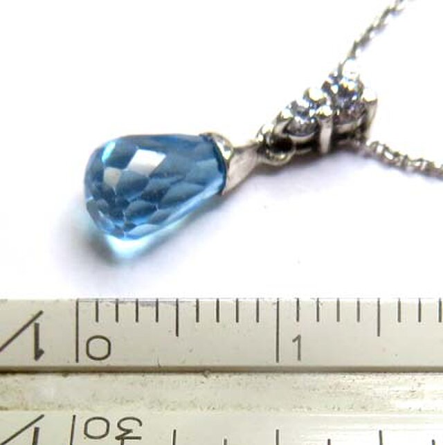 ブルートパーズ ネックレス gn71 | iichi 日々の暮らしを心地よくするハンドメイドやアンティークのマーケットプレイス