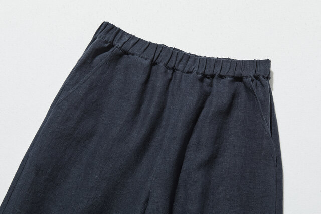 【2025新色】ウエストが楽な着やせワイドパンツ リネンロングパンツ 秋冬にも 濃紺 200907-12 | iichi 日々の暮らしを心地よくするハンドメイドやアンティークのマーケットプレイス