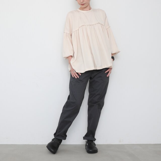 Momo pants / charcoal | iichi 日々の暮らしを心地よくするハンドメイドやアンティークのマーケットプレイス