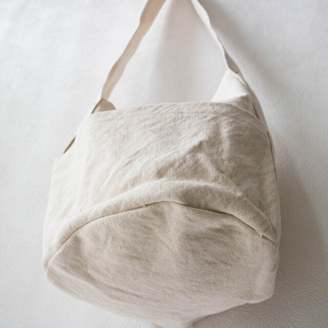 バケットバッグ【2025秋冬限定カラー・レンガ】(VC-33) | iichi 日々の暮らしを心地よくするハンドメイドやアンティークのマーケットプレイス